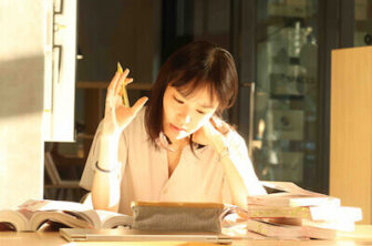 【あなたがしてくれなくても】のあらすじとネタバレを最終回まで！一線を越えることのない2人を待ち受ける結末とは！？ | dorama9